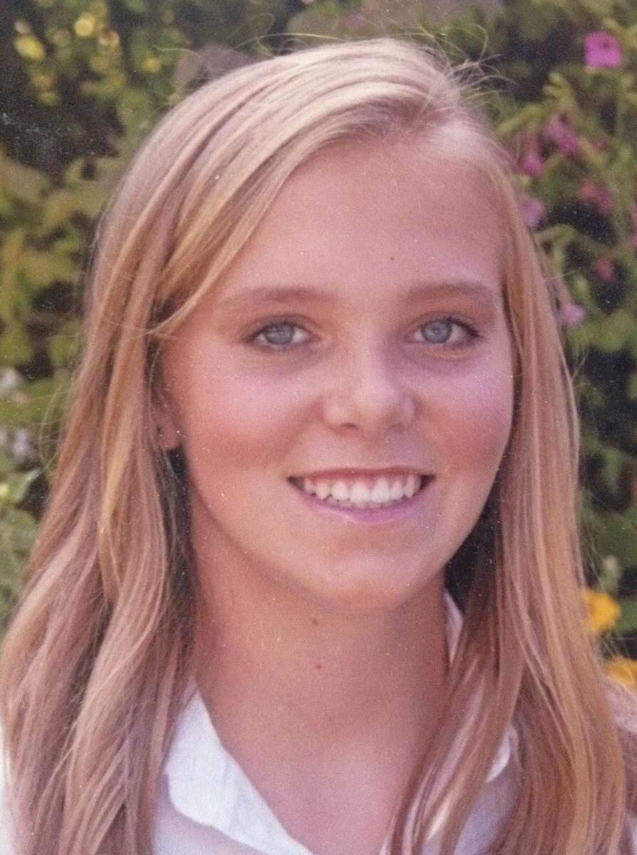 Allison Pickering's Instagram, Twitter & Facebook on IDCrawl