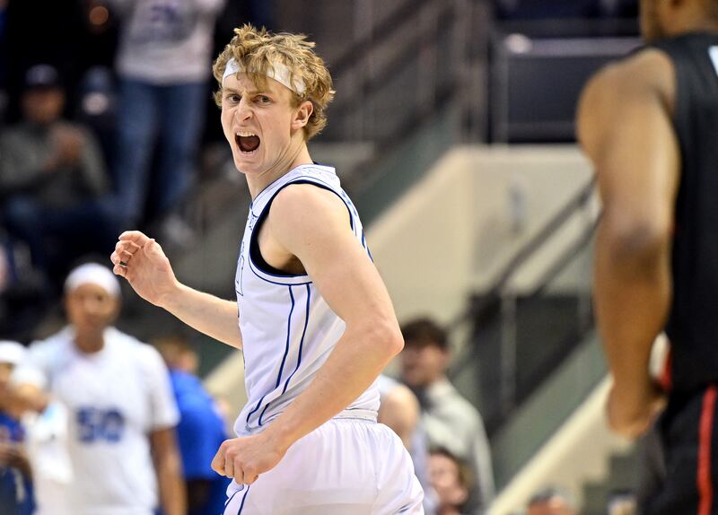 BYU basketball: Meet super sub Richie Saunders, BYU’s Renaissance man ...