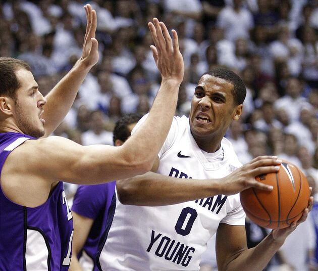 Brandon Davies reinstated on BYU basketball team – Deseret News