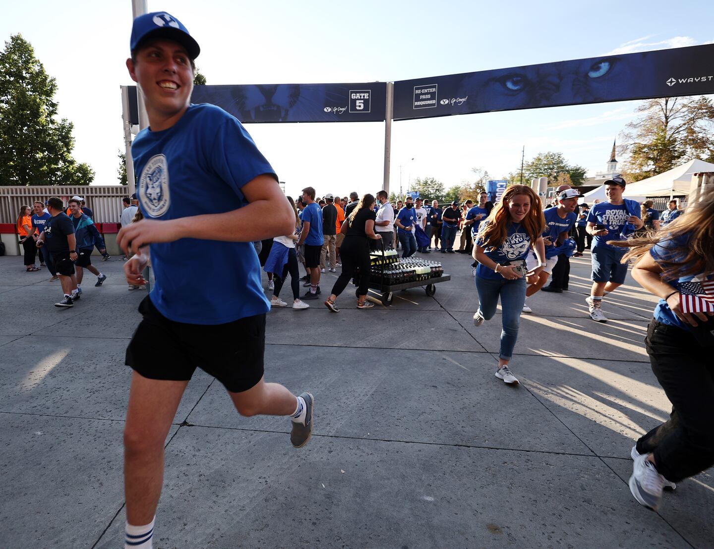BYU ends nine-game losing streak to Utah with 26-17 victory – Deseret News