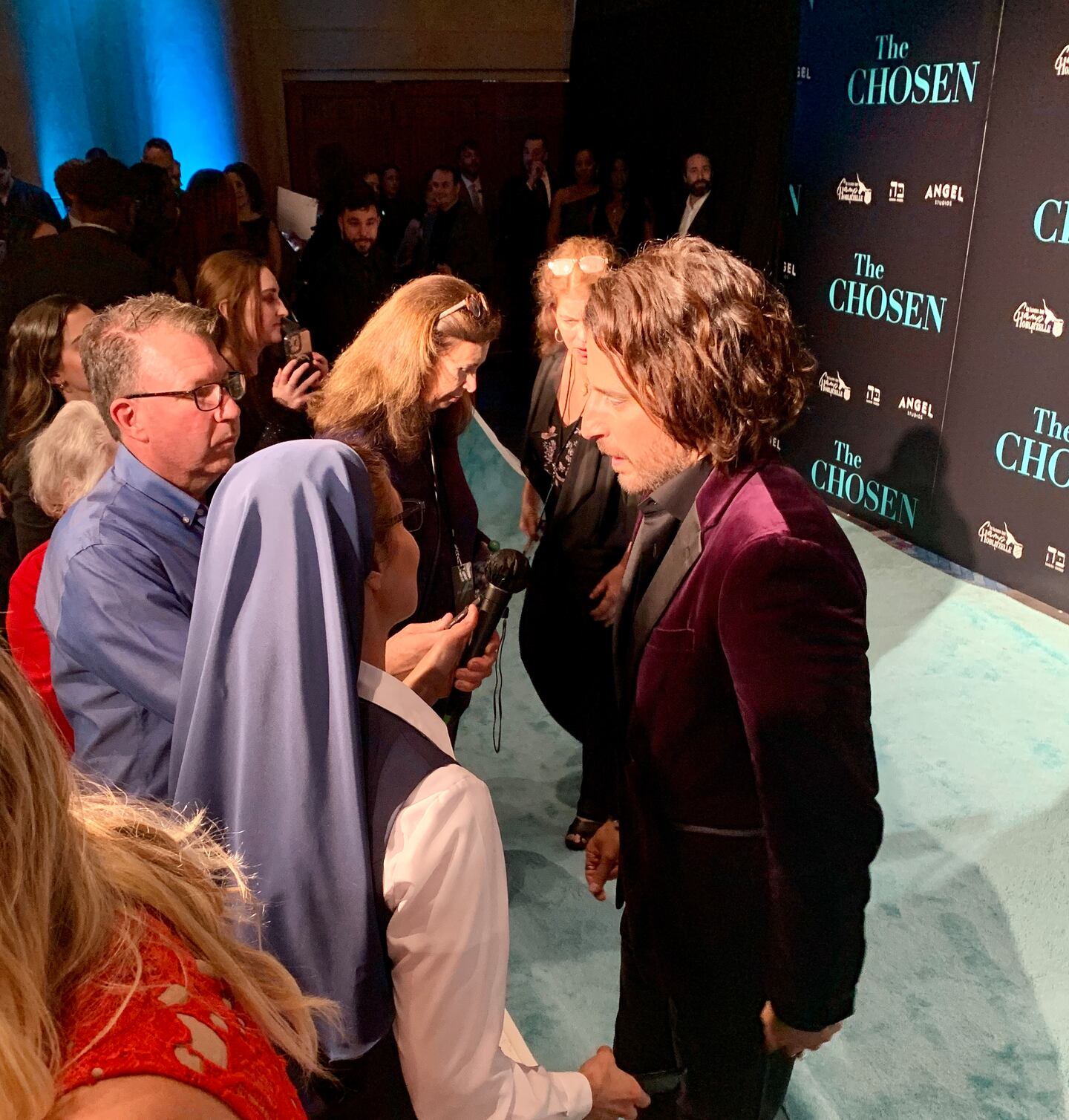 ‘The Chosen’ cast celebrate theatrical release of Season 3 – Deseret News