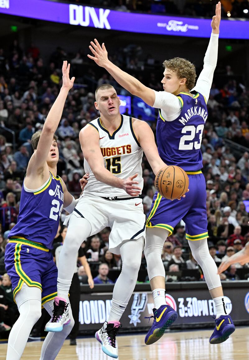 Utah Jazz win 3rd straight by avoiding making a critical error vs ...